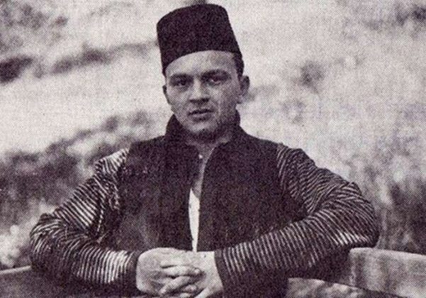 GODIŠNJICA ROĐENJA: Prilog za biografiju Envera Čolakovića | Novi glas